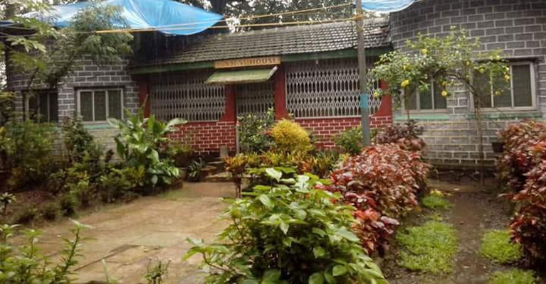 Weekend Farmhouse for Picnic Near Mumbai,karjat Badapur Virar Thane murbad